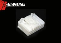 China 24 Pin White Female PBT Automotive Electrical Connector Housing 16-22AWG for sale