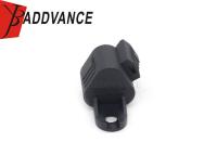 China TE DEUTSCH 1011-345-0305 Serious Black Dust Cap 3P Plug PA66 GF Automotive Connector for sale