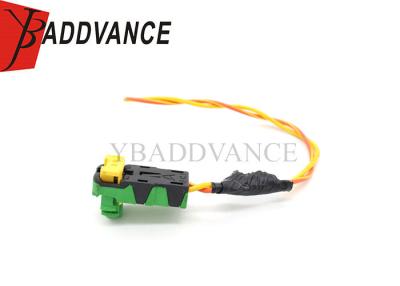 China 2 Pin Green FCI Airbag Connector Housing with Wire PA66 GF 125°C Accept OEM for sale