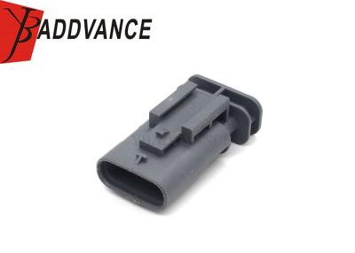 China 4 Pin Male Sealed Waterproof Automotive Connector 12V 0.6mm Tab Wire to Wire for sale