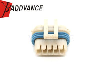 China Sealed Automotive Electrical Connector 5 Pin Female White 16-22AWG for sale