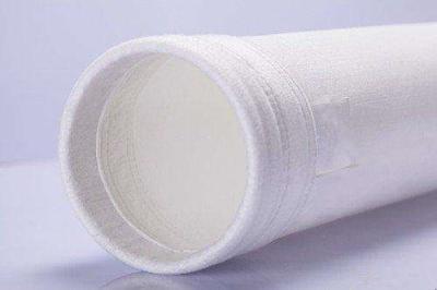 China Alkaline Resistant 450gsm Polyester Filter Bag with SS Snapband for sale