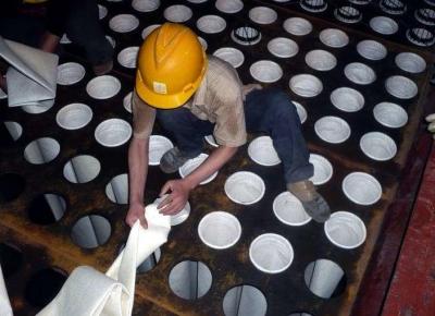 China Industrial PPS Baghouse Filter Bags Anti - Alkali For Non Ferrous Metal Industry for sale