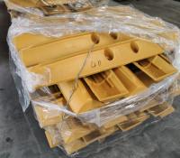 China Shantui SD16 swamp track shoes wholesale low price 203MA-00411 for sale
