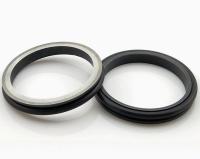 China Machinery Engine Part Floating Oil Seal 137-2429 1372429 for CAT773 735 Engine for sale