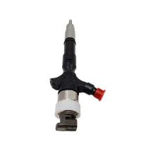 China Denso Diesel Fuel Common-rail Injector 095000-7781 For Hilux D4D 2KD-FTV 23670-30290 for sale