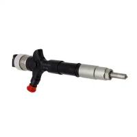 China Denso Diesel Fuel Common-rail Injector 095000-7781 For Hilux D4D 2KD-FTV 23670-30290 for sale