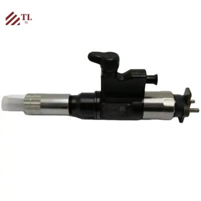 China 095000-8900 095000-8901 095000-8902 095000-6373 Isuzu Crawler Excavator Fuel Injector for sale
