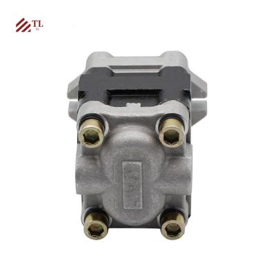 China Complete Hydraulic Main Pump 172441-73101 VIO30-2 VIO30 Gear Pump Nachi 172441-73110 for sale