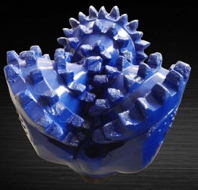 China Steel Tooth Tricone Bit IADC216/217 Medium Hard Shale Limestone Conglomerate Drilling WOB 0.35-1.0 KN/mm for sale