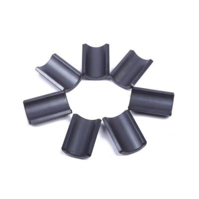 China Industrial Ferrite Magnet Axial Radial Magnetization Direction for Optimal Efficiency for sale