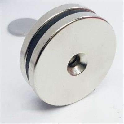 China Strong Round Disc Block Shape Neodymium Magnet N30-N52 Grade with Permanent Coating for sale