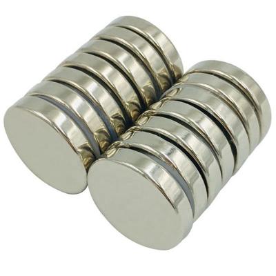 China ISO9001 2008 Certified N35 N52 Round Neodymium Magnet For Industrial From Professional for sale