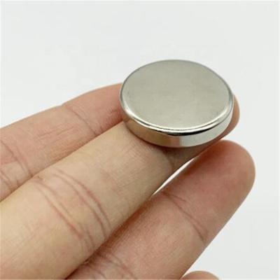 China Good Permanent Neodymium Magnet Rare Earth Disc Ndfeb Round Magnets N35M-N50M Grade for sale