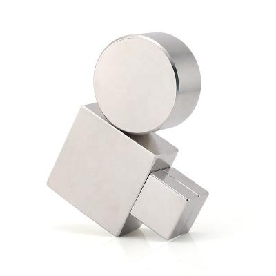 China Neodymium Magnet for Industrial Applications Small Size Super Strong Magnetic Power for sale