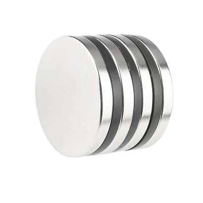 China Customized N35SH-N45SH Disc Magnet at for Various Applications Strong Material for sale