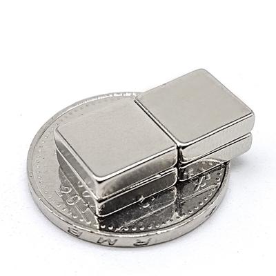 China NdFeB Grade N50 Strong Rectangular Magnet with High Magnetic Strength and ±5% Tolerance for sale