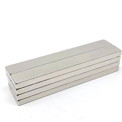 China Rectangular Super Strong Neodymium Magnet Customized for Maximum Magnetic Performance for sale