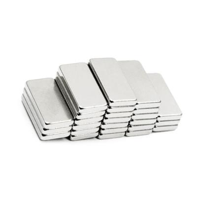 China Industrial Magnet N35 N38 N52 Square Flywheel Magnetic Iron Block for Customized for sale