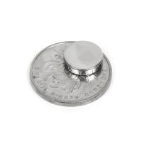 China ISO9001 2008 Certified Neodium N52 Magnet Strong Magnetic Permanent Rare Earth Disc Magnet for sale