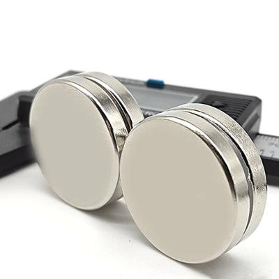 China Neodymium Magnet NdFeB Round Super Powerful Strong Permanent Magnetic Disc Magnets for sale