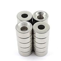 China N52 Rare Earth Magnets with ISO9001 2008 Certification in Round Disc Neodymium Magnets for sale
