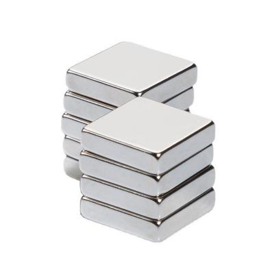 China Sale N52 Neodymium Square Magnet with Silver Coating and Customized Block Design for sale