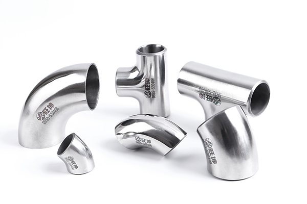 Butt-welded 90-degree elbow