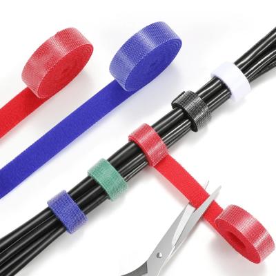 China Custom Reusable Double Sided Hook and Loop Cable Tie 2cm Width 50000 Cycles for sale