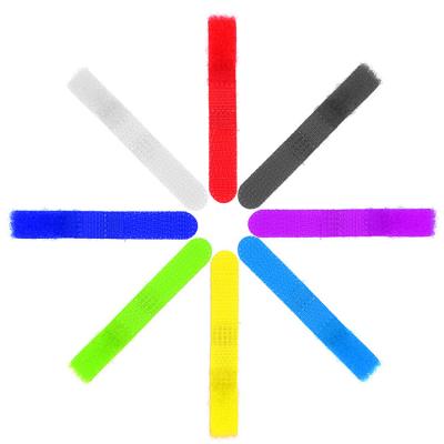 China Self Adhesive Hook and Loop Cable Ties 6 inch 0.7 inch Reusable Nylon Fastening Straps for sale