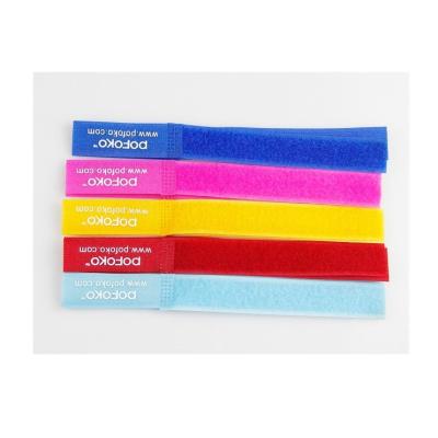 China Reusable 60% Nylon Hook and Loop Cable Ties 25mm x 200mm Self Locking Straps for sale
