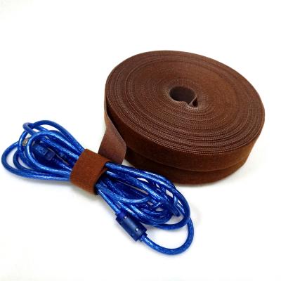 China Back to Back Nylon Hook and Loop Cable Tie Roll 2.5cm Width 0.7 Inch Reusable for sale