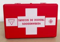 China ES610 Health Care Medical First Aid Kit Box Outdoor for sale