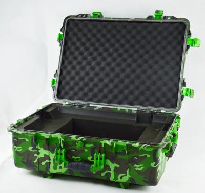 China Easy to Clean and Medium and Practical First Aid Kit Box with 2 Shelves for sale