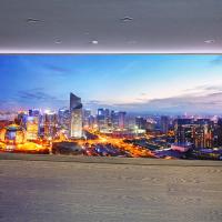 China Indoor P1.8 Small Pitch LED Display 320×180mm Support 3D HDR for sale