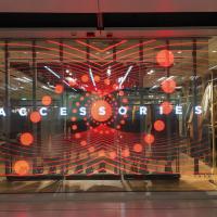 China P25 Shopping Mall LED Display , Transparent LED Panels 1000×1000mm Waterproof IP65 for sale
