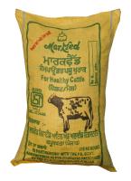 China 25kg 50kg Empty PP Woven Animal Feed Bags with Flexo Printing - 70-100 GSM Laminated Material for sale