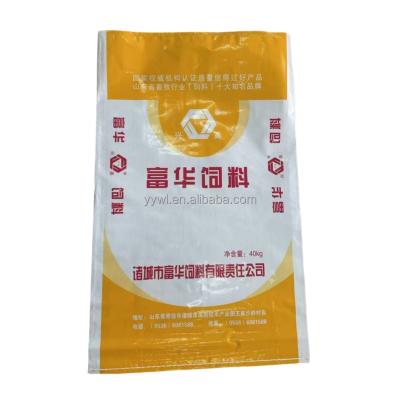 China Animal Feed Bag BOPP Printing Open Top Sewn Bottom Waterproof PP Woven Bag for Livestock Feed for sale