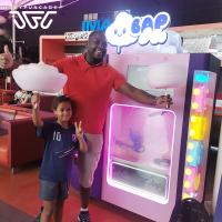 China Customizable Flower Cotton Candy Vending Machine With Smart Robot Operation for sale