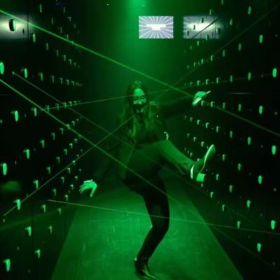 China Indoor Multiplayer Laser Maze Game for 1-5 Players - Interactive Laser Challenge for Fitness and Entertainment for sale