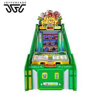 China Farm Frenzy Arcade Machine Kids & Family Interactive Carnival Game Animal Themed Interactive Ball Toss Game for sale