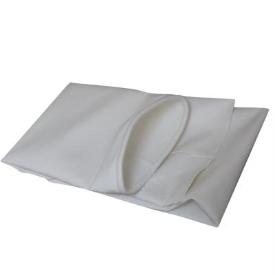 China Compact 99.99% Fine Flat Dust Filter Bag With High Filtration Area To Volume Ratio for sale