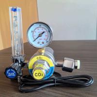 China Heated CO2 Regulator ， Carbon Dioxide Pressure Reducer ，Reducing Valve with Flowmeter for MIG Welding ， for sale
