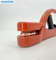 China 300A / 800A Welding Electrode Holder , Heavy Duty Copper Jaw MMA ARC Welding Rod Clamp for sale