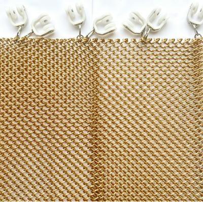 China Lightweight Aluminum Coil Decorative Stainless Steel Mesh Curtain For Restaurant for sale