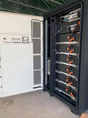 China 2200kg LFP Battery Case , C&i Energy Battery Cabinet 110 Kw Liquid Cooling Method for sale