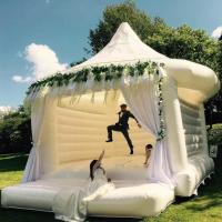 China Commercial White Inflatable Wedding Bounce House 4m x 4m PVC Jumping Castle for Rental Business for sale