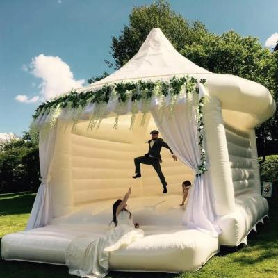 China Commercial White Inflatable Wedding Bounce House 4m x 4m PVC Jumping Castle for Rental Business for sale