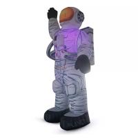 China Giant Inflatable Astronaut Model 5m Customizable Spaceman for Event Advertising for sale