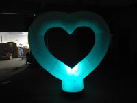 China Custom Inflatable LED Heart Balloon 2mH 16 Color Changing Light for Wedding Party Decoration for sale
